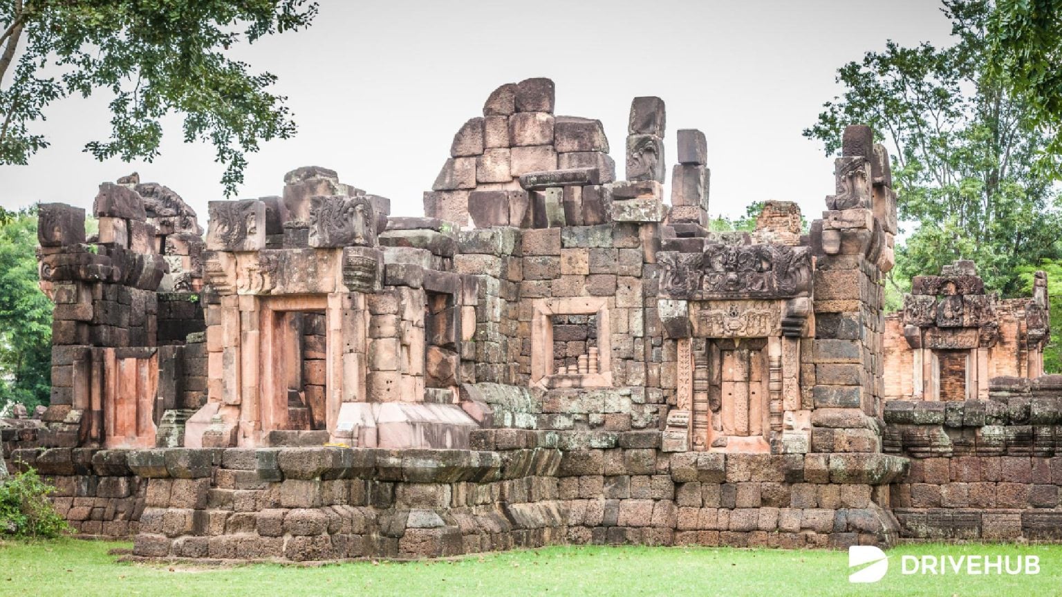 35 ที่เที่ยวขอนแก่น แลนด์มาร์คเด็ด ต้องเช็คอิน! ประจำปี 2568 | Drivehub